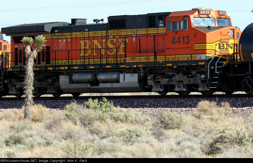 BNSF 4413